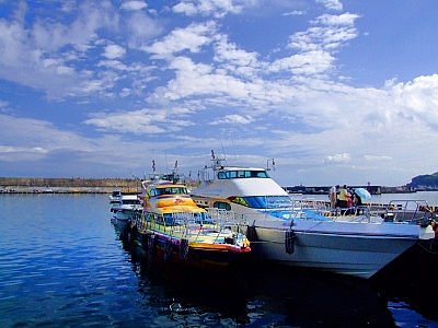 Attractions in Taiwan 台灣旅遊景點: Bisha Fishing Port in Keelung 基隆碧砂漁港
