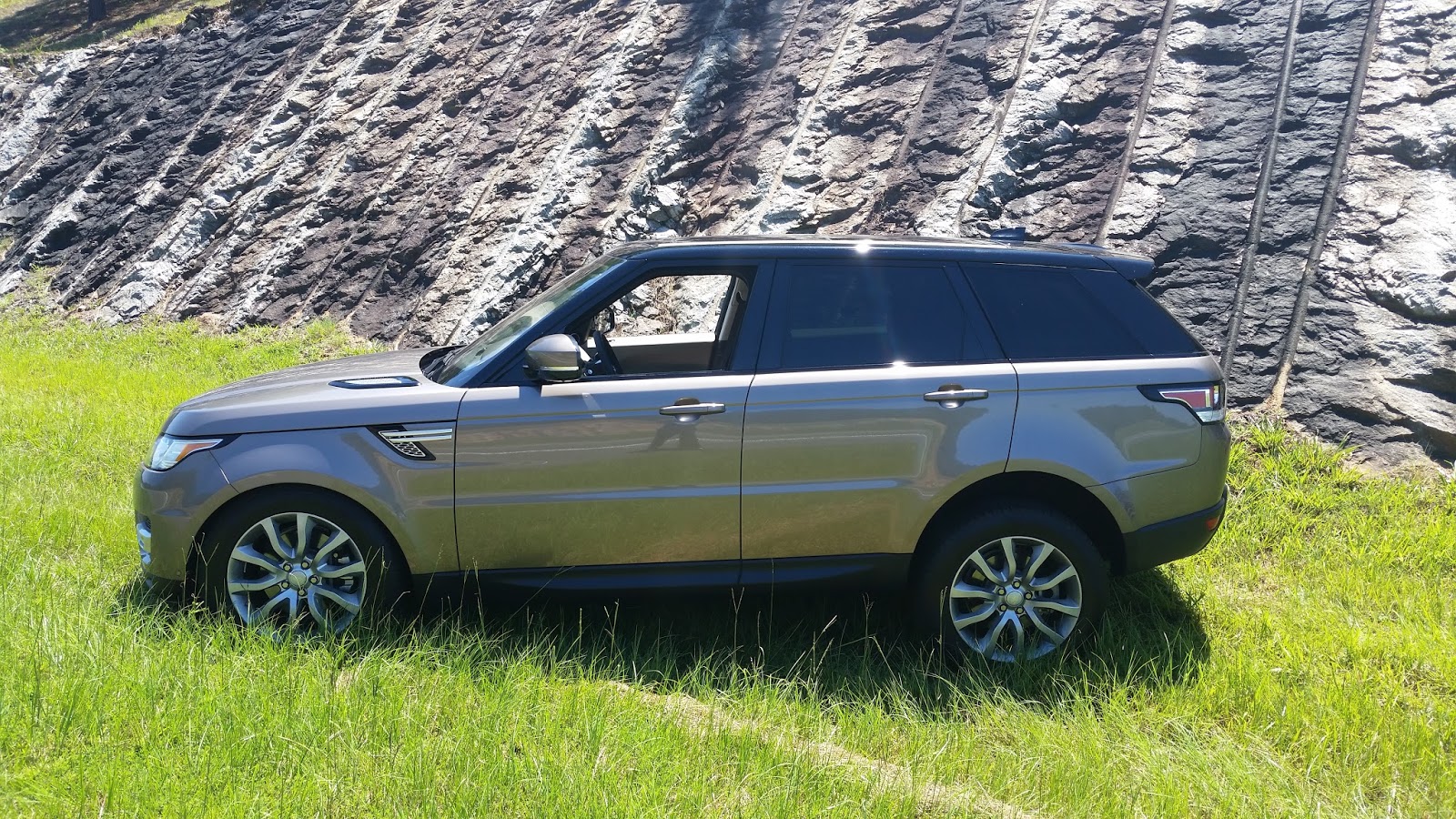 Auto Trends with JeffCars.com: 2017 Land Rover Range Rover Sport HSE ...