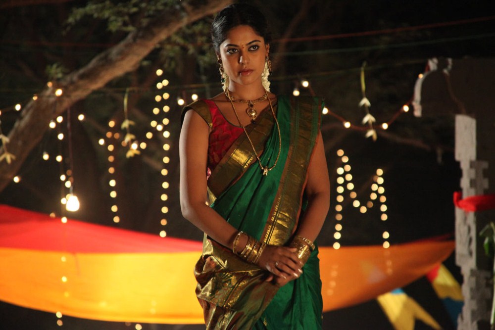 Desingu Raja Movie Stills Gallery - Hot PHOTOSHOOT Bollywood, Hollywood ...