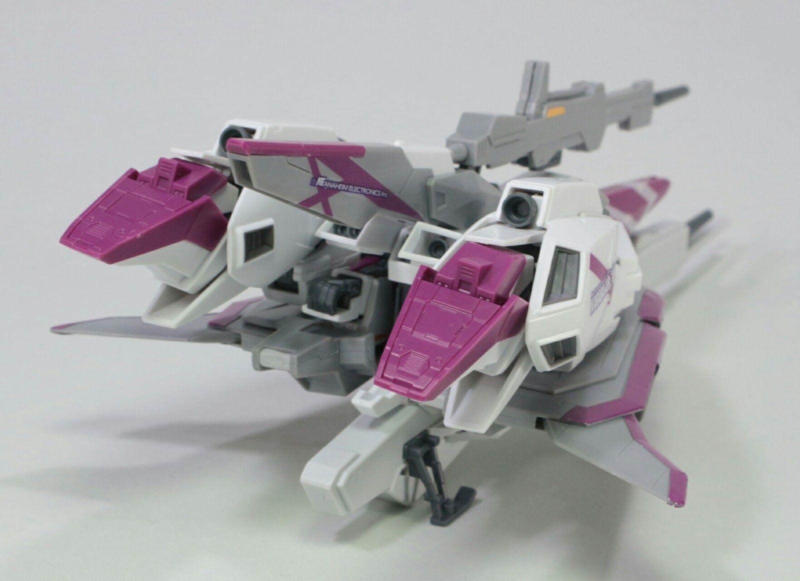 [ Review ] - HGUC 1/144 - Zeta III The Gundam Base Limited