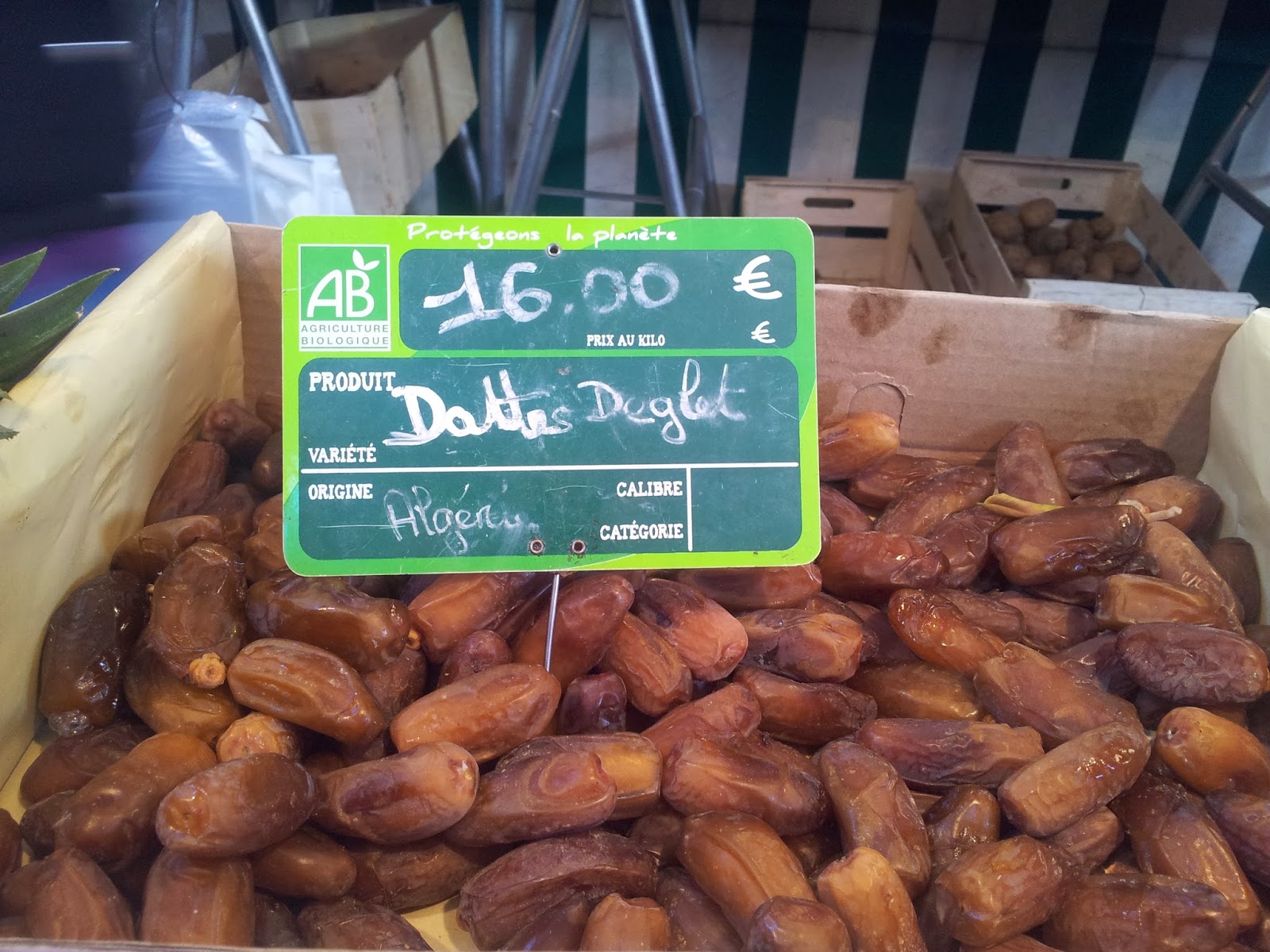 Lignes quotidiennes, par Akram Belkaïd: La meilleure datte est algérienne