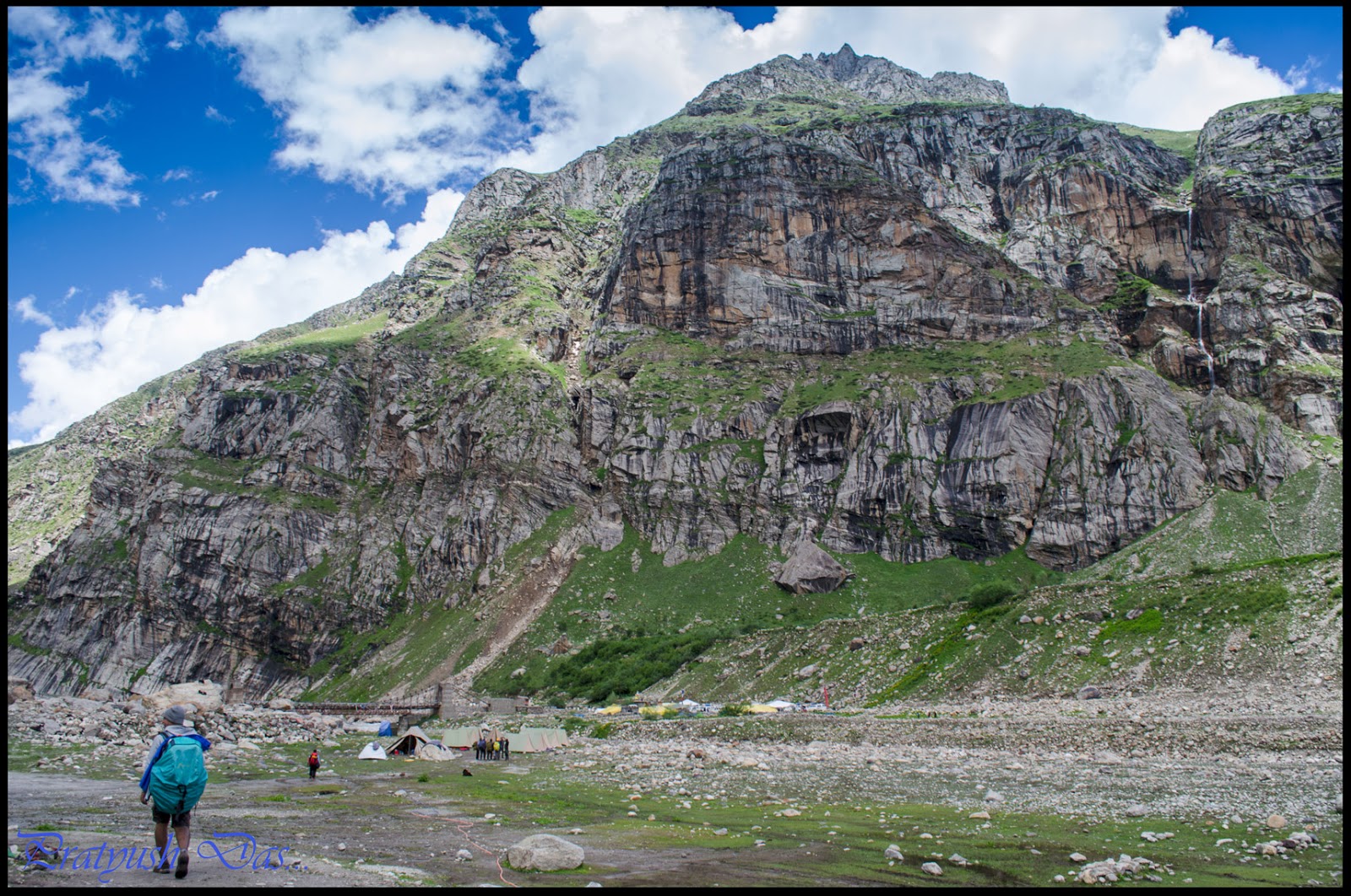tourfreaks : dose of tourism: Hampta Pass : Gateway from Kullu to Spiti