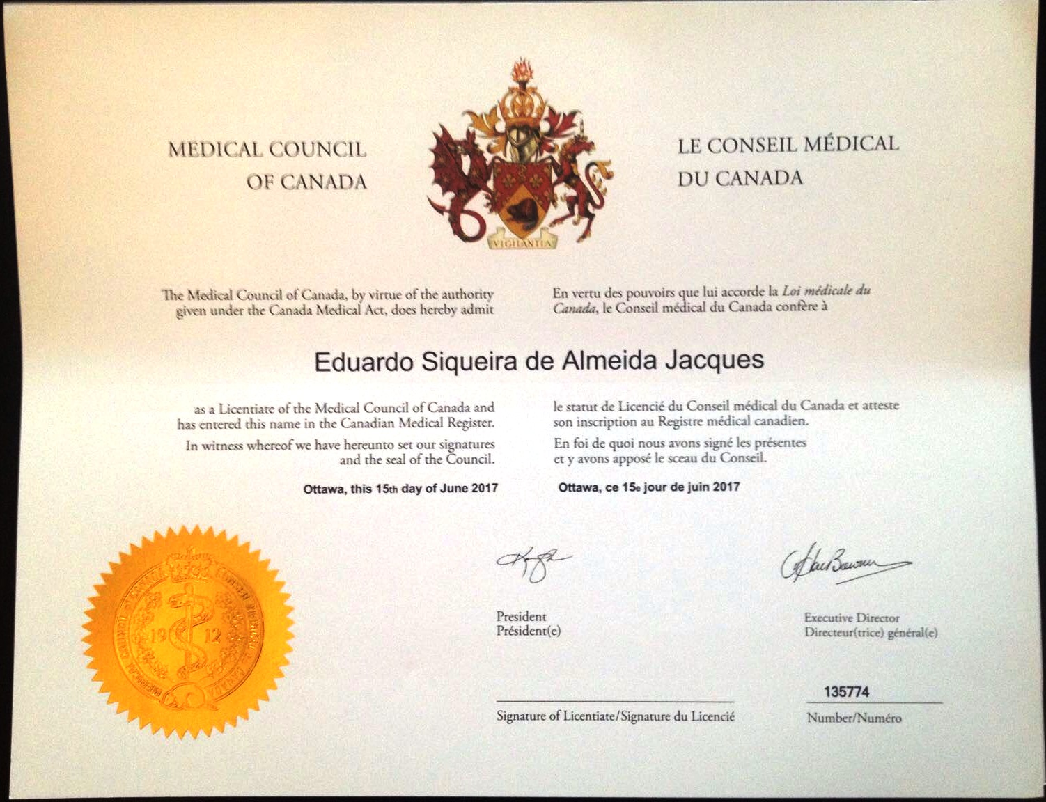 Eduardo Canada 2017: Medical Council of Canada Diploma