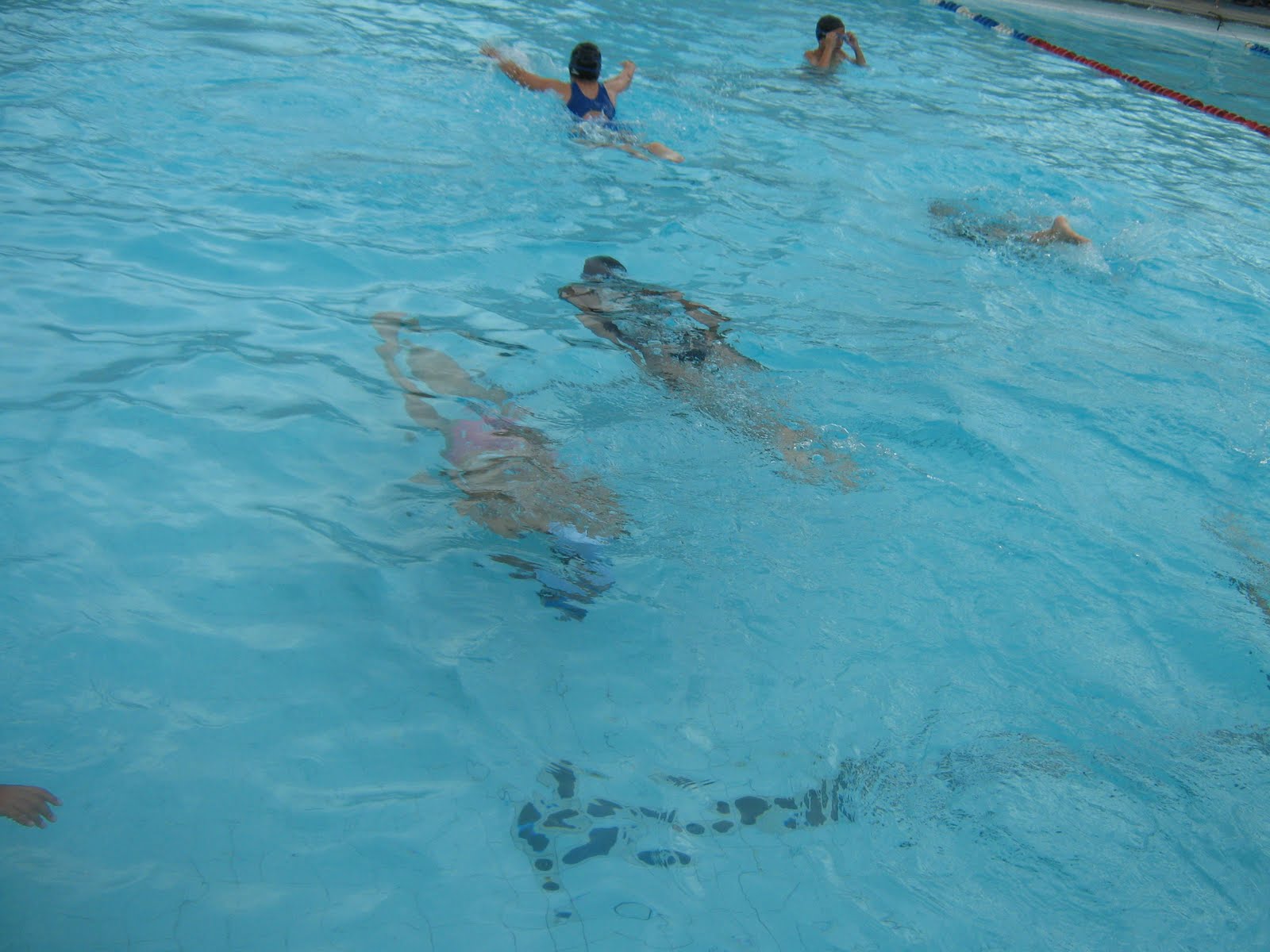 lili y nia: NATACION INFANTIL
