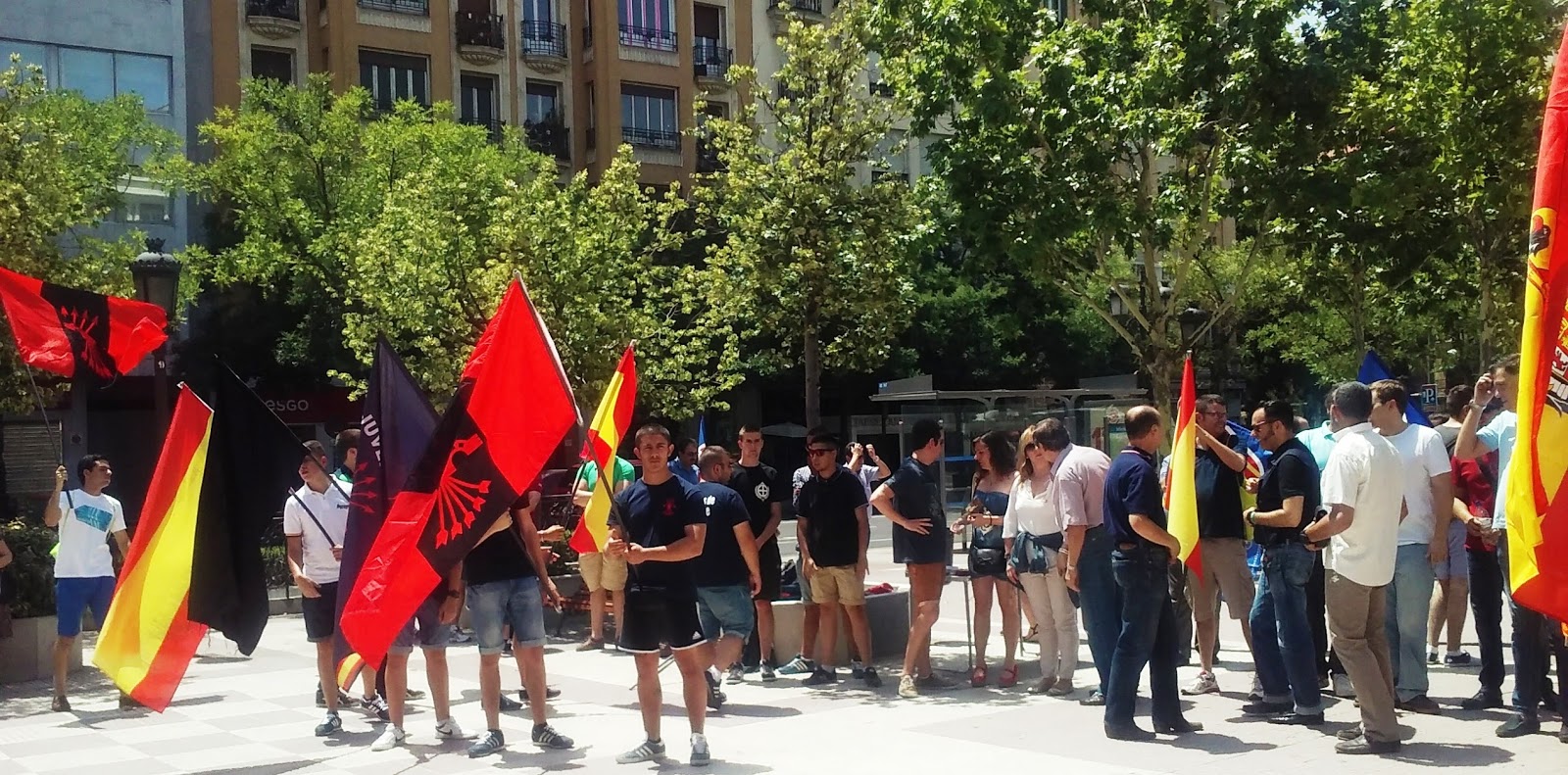 Garra Hispánica: El futuro de la Falange y su opción política