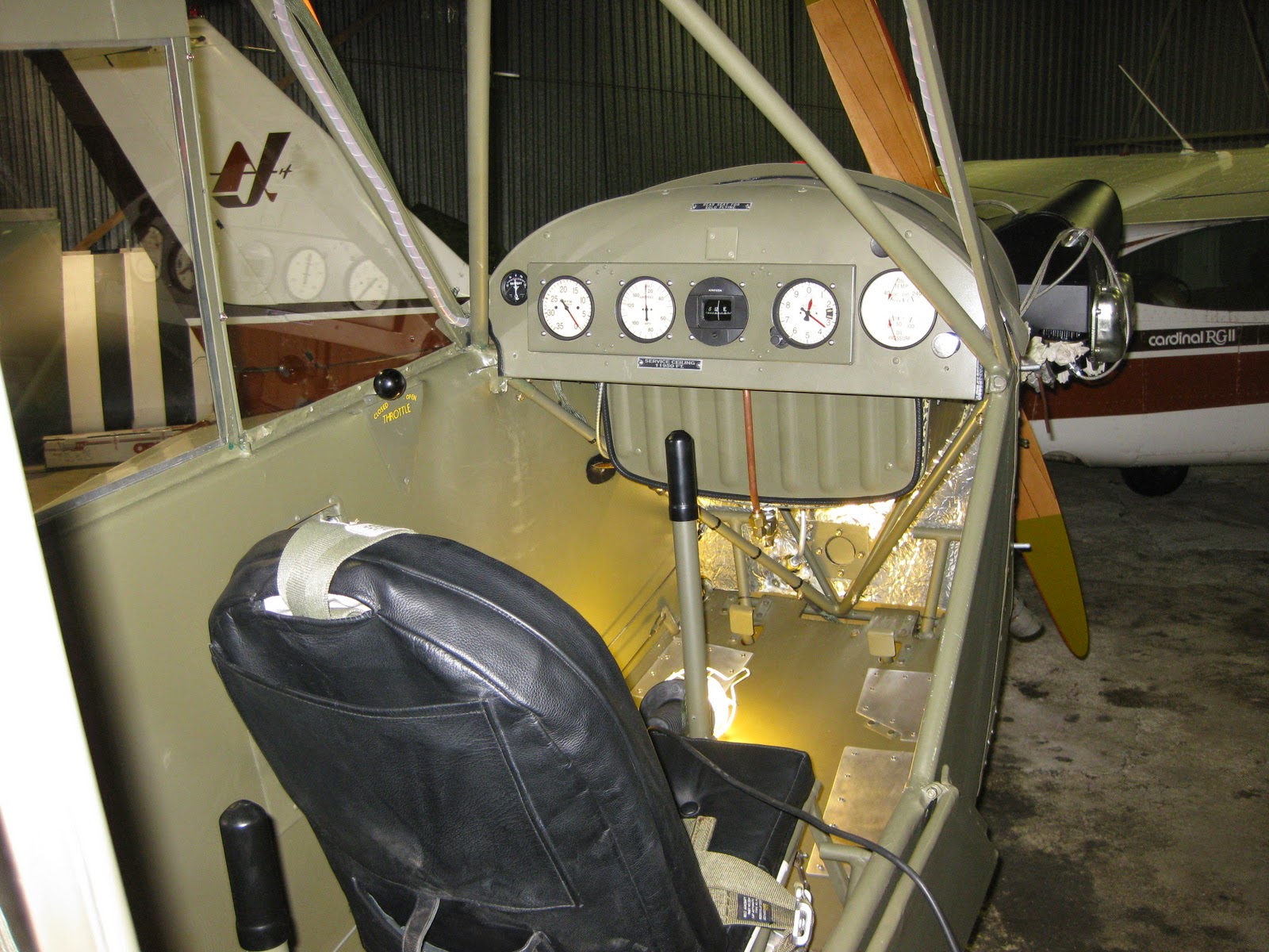 Piper L-4J Grasshopper "LN-MAV": Instrument panel