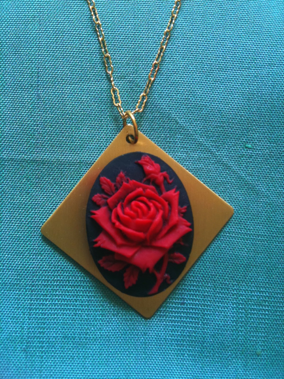 Whole Gifts: Spring Suite--Cameo Flowers