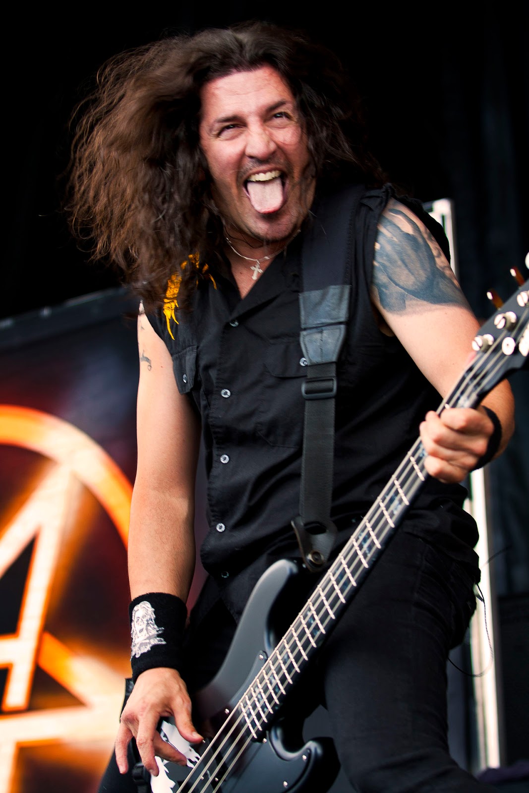 Music N' More: Top 50 Hard Rock/Heavy Metal Bassists