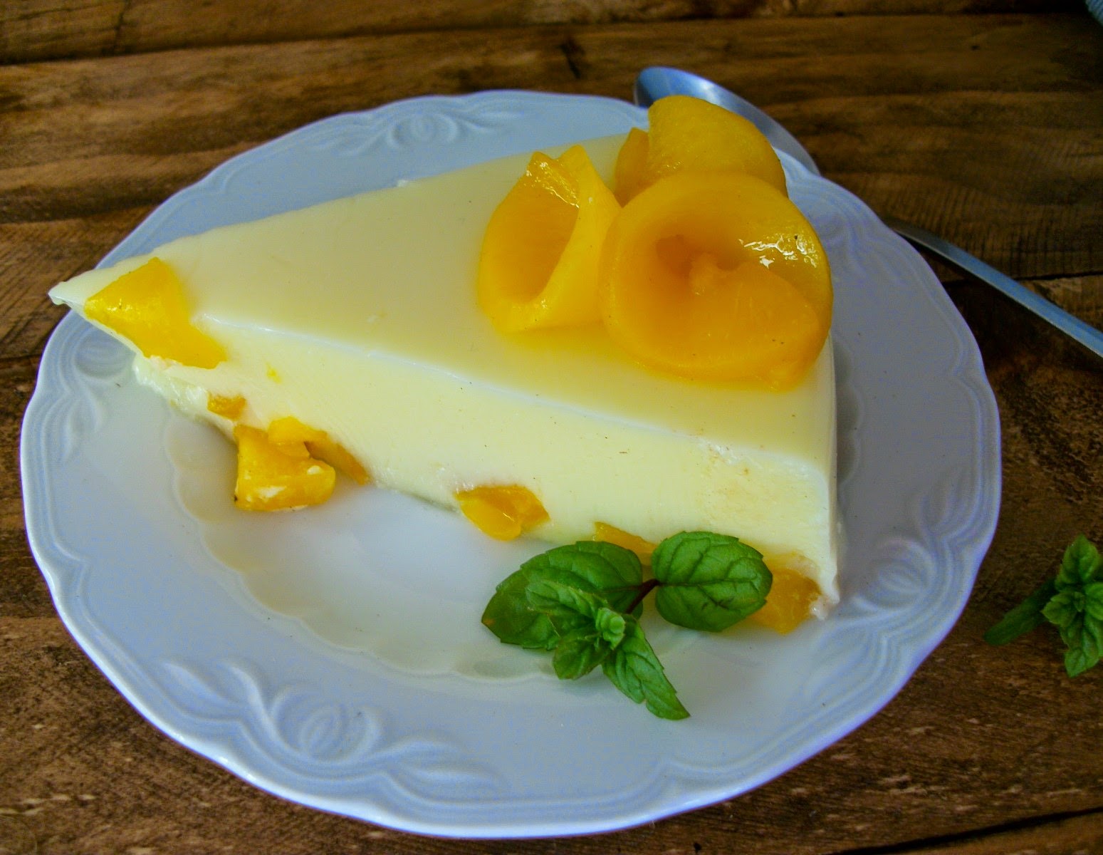 Las Natillas De La Abuela: TARTA FRÍA DE PIÑA Y FRUTAS