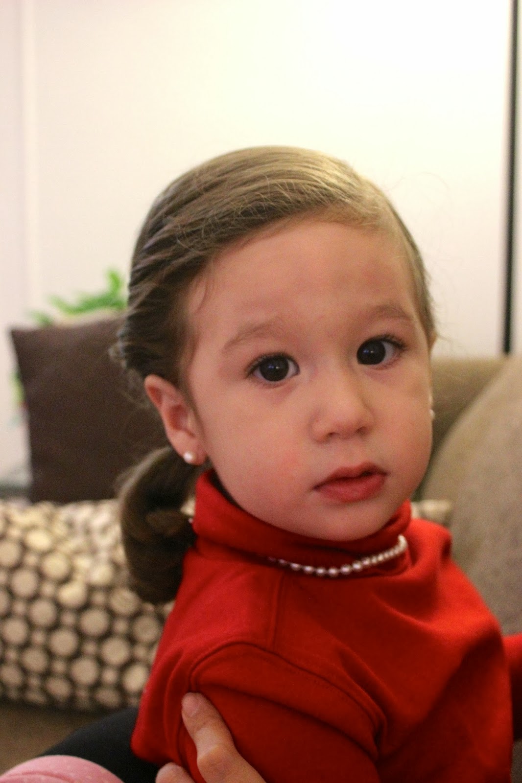 Baby Chic: Polka Dots and Pearls Holiday Look - Domesticated Me