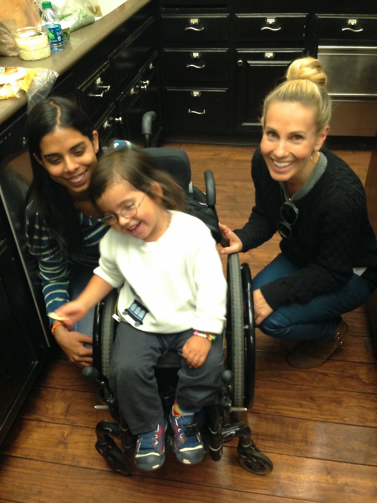 Katie can do.. and you can too + giveaway! - Lunchpails and Lipstick