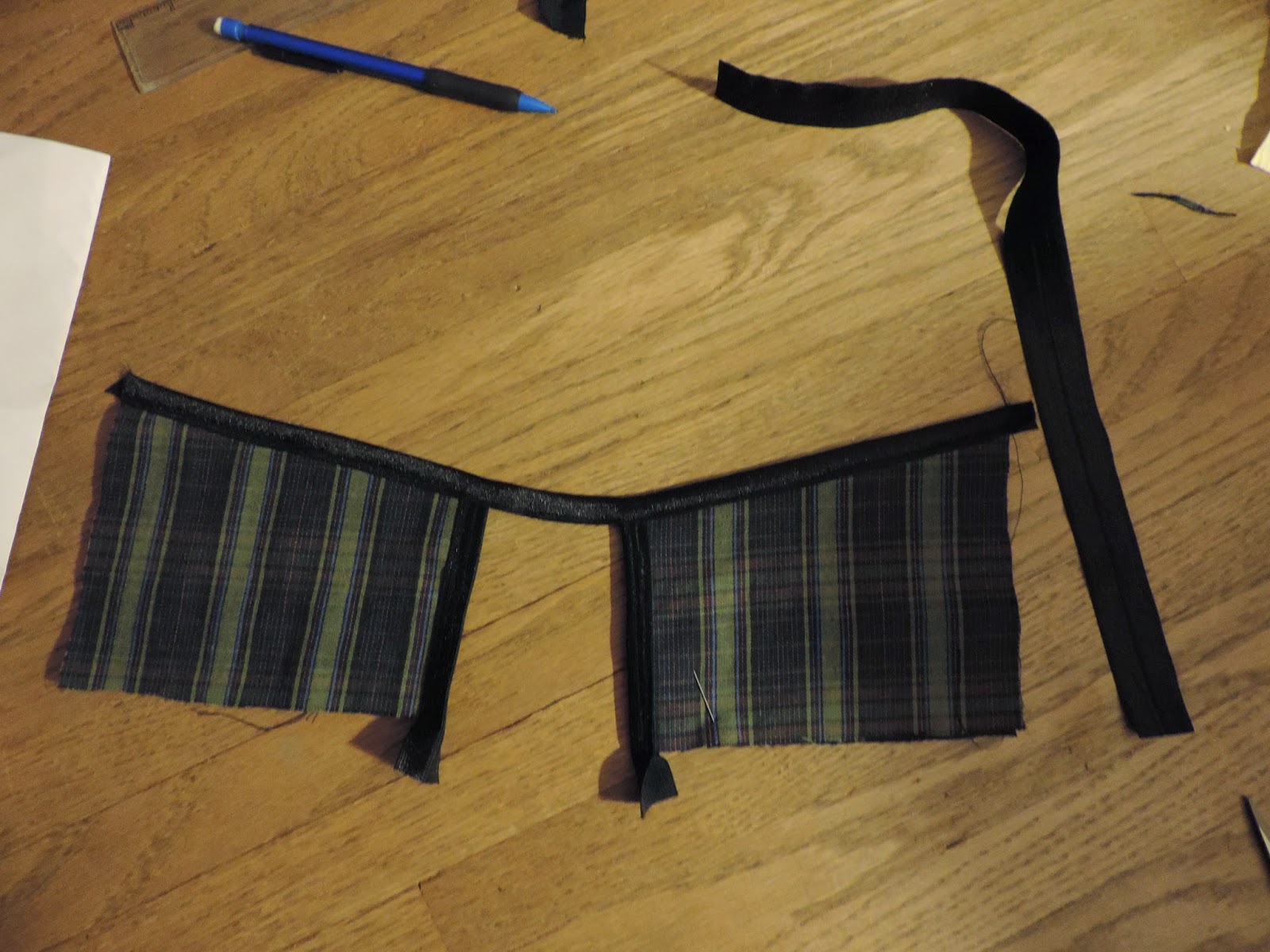 vintage rose : DIY: One Teaspoon Caged Bra