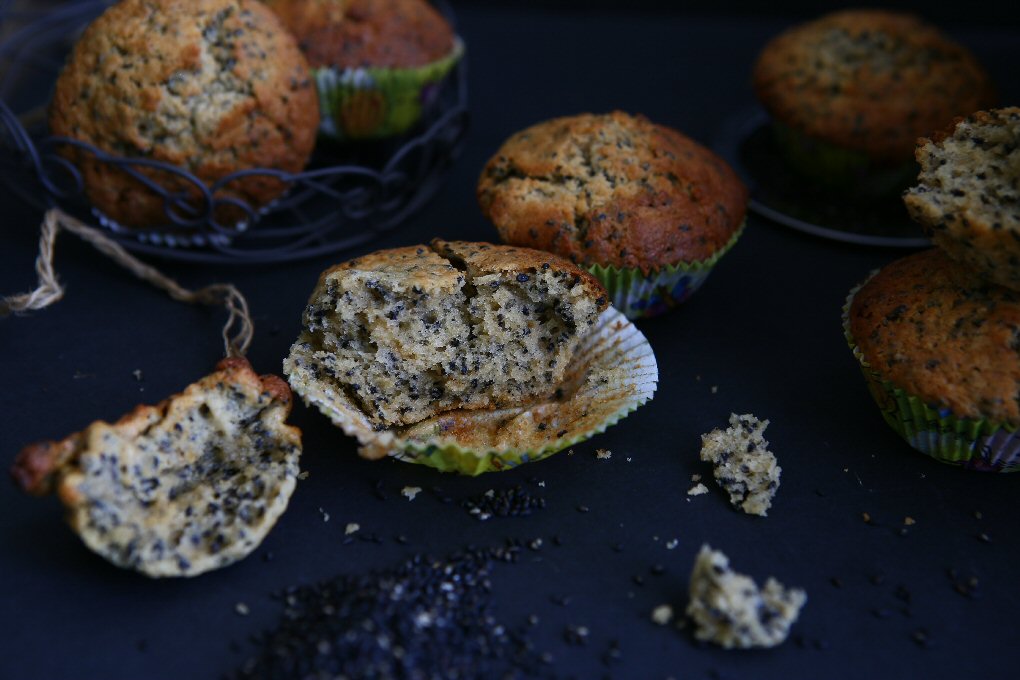 Black Sesame Spelt Muffins