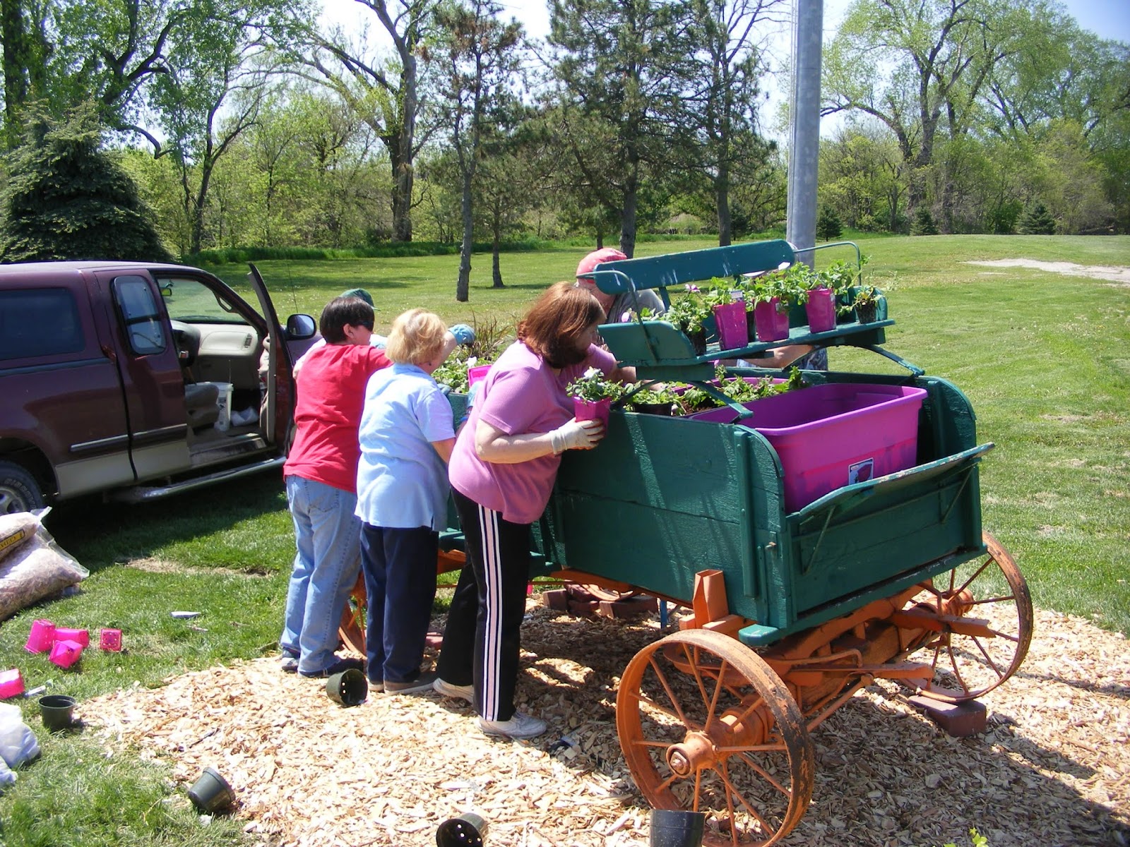 Bennington Historical Society -- Bennington, Nebraska: Flower Posse Has ...