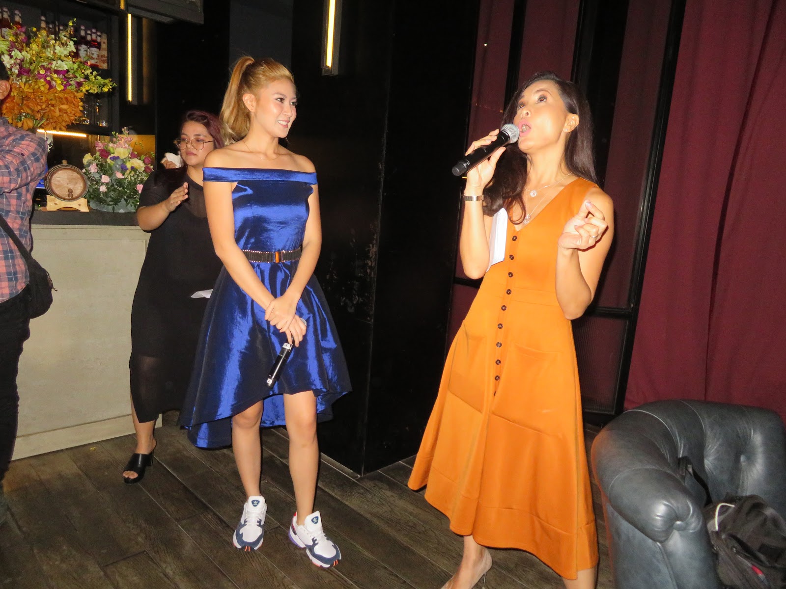 Kee Hua Chee Live!: ELIZABETH TAN THE FAMOUS AND FABULOUSLY BEAUTIFUL ...