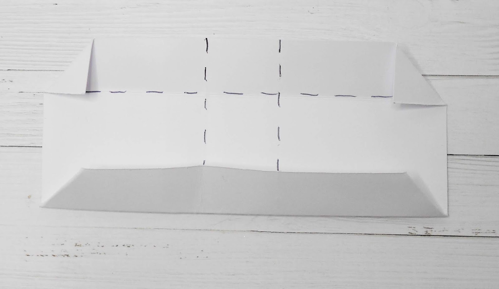 La-La Land Crafts Inspiration and Tutorial Blog: Tutorial Thursday ...