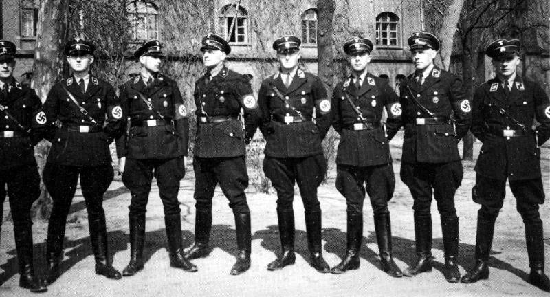 NAZI JERMAN: Foto 1. SS-Panzer-Division "Leibstandarte SS Adolf Hitler ...