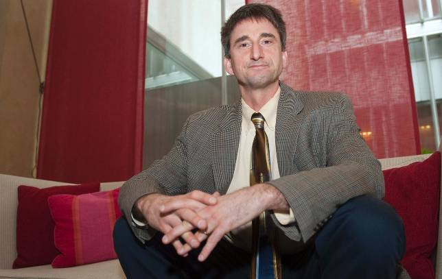 Pilares Básicos: David Chadwell opina sobre la escuela no mixta