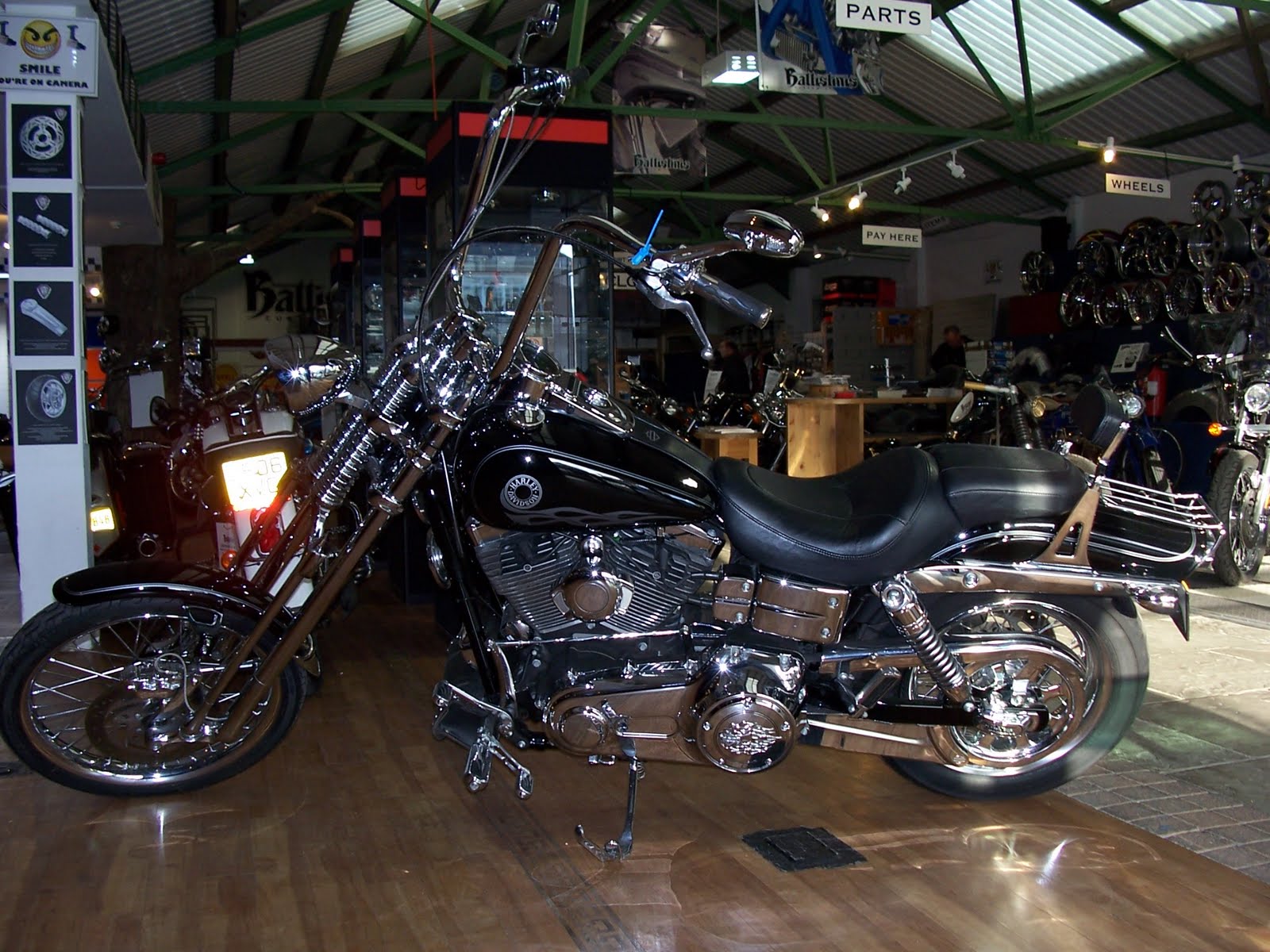 Battistinis Custom Cycles: Battistinis, Harley Davidson Wideglide FOR ...