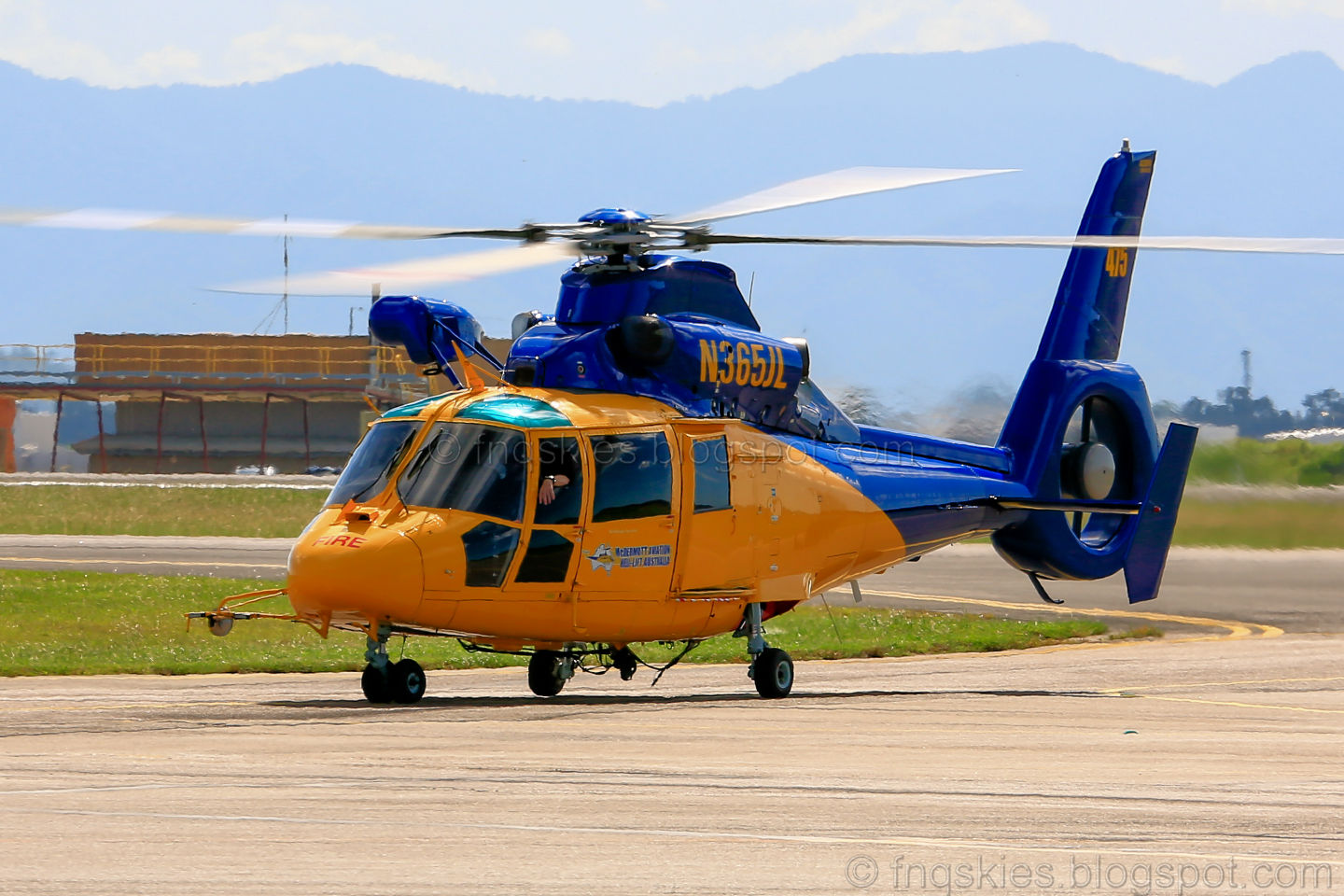 Far North Queensland Skies: McDermott Aviation AS 365 N2 Dauphin N365JL