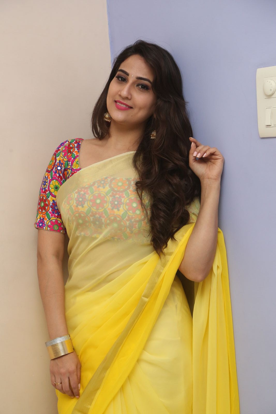 Anchor Manjusha latest dazzling photos gallery