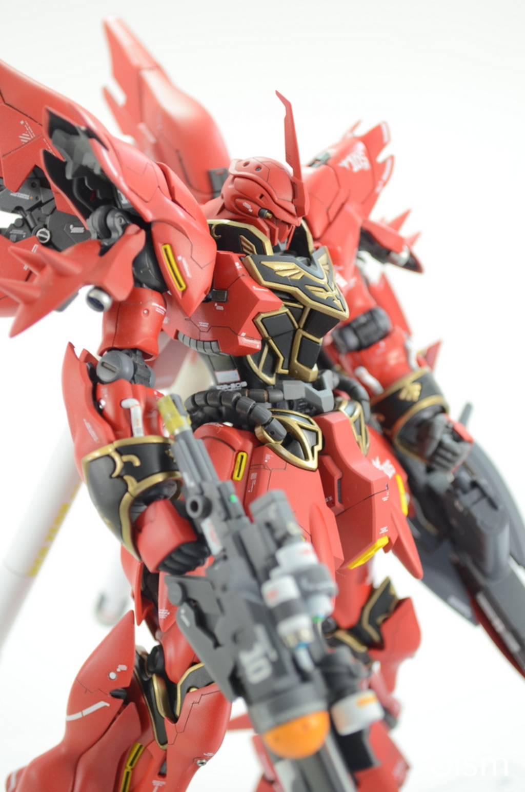 Custom Build: RG 1/144 MSN-06S Sinanju [Detailed]