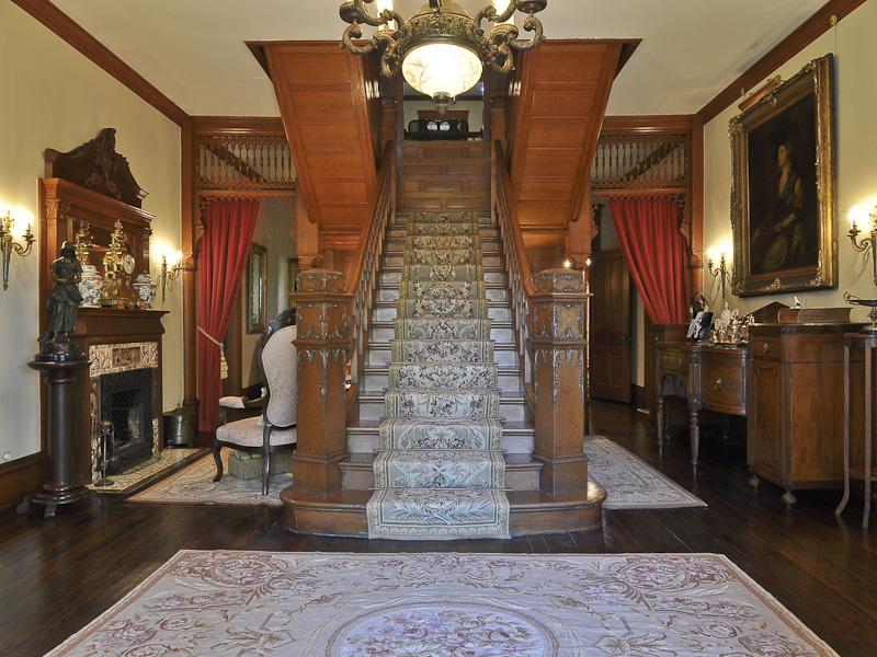 Old World, Gothic, and Victorian Interior Design: Victorian and Gothic ...