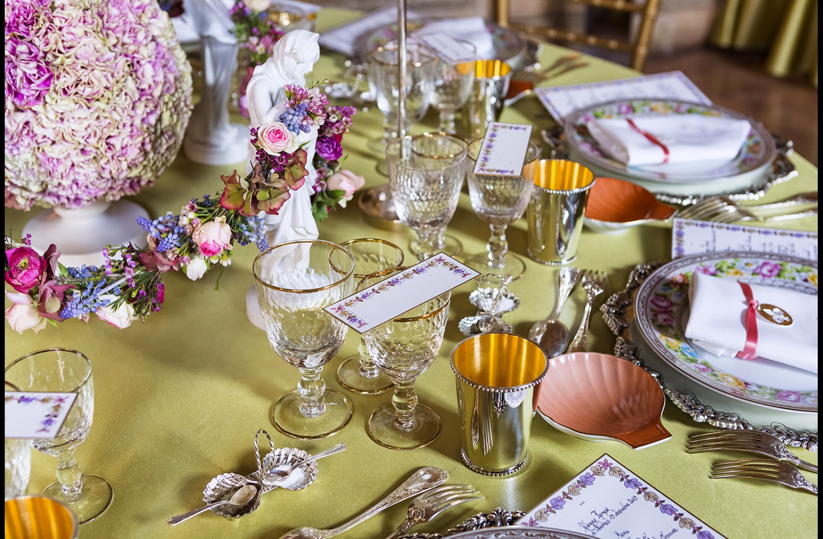 Chic Shopping Paris: Learning Les Arts de la Table