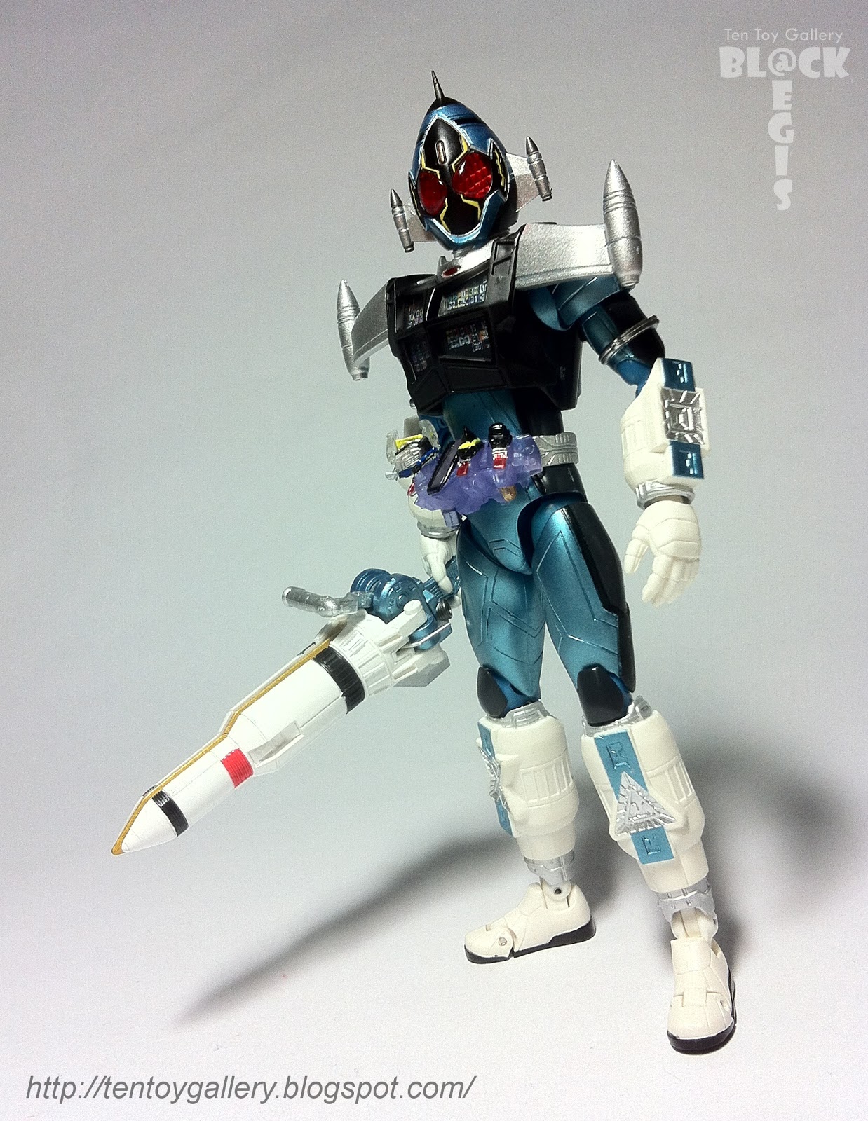 Ten Toy Gallery: Review: S.H.Figuarts Masked Rider Fourze Cosmic States