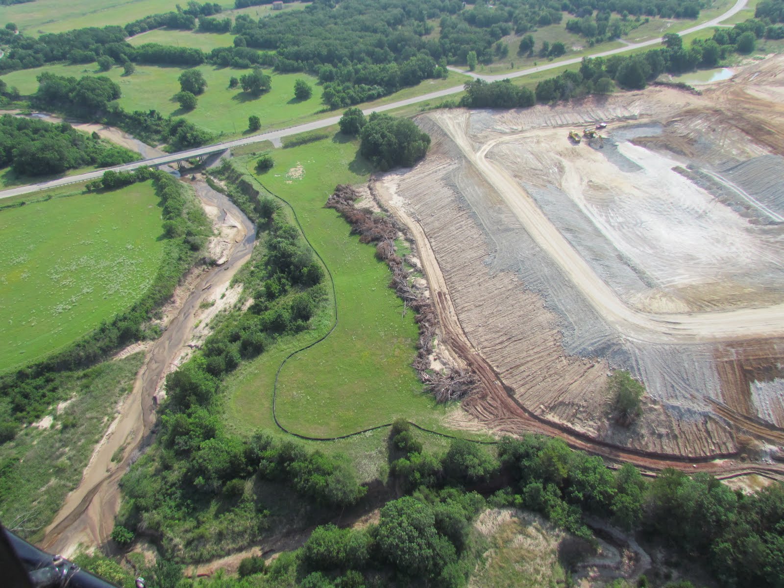 Save The Trinity Aquifer: Birds-Eye View of EOG's Cooke County Frack ...