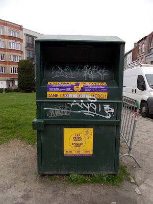 Brussels with kids: Donating kid's stuff: Les Petits Riens