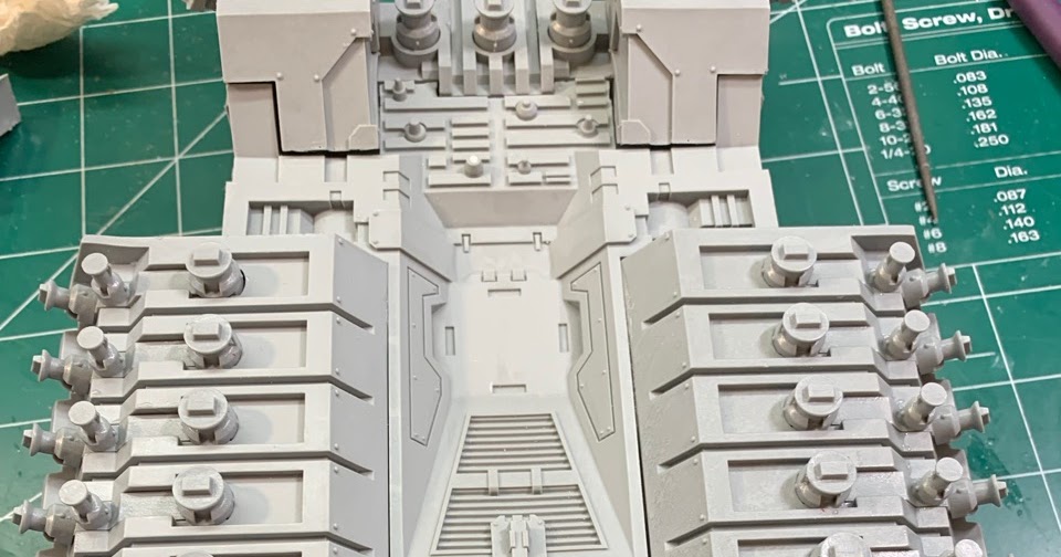 Bill's Raving Rant: Building the Astraeus Super Heavy Tank - Forgeworld