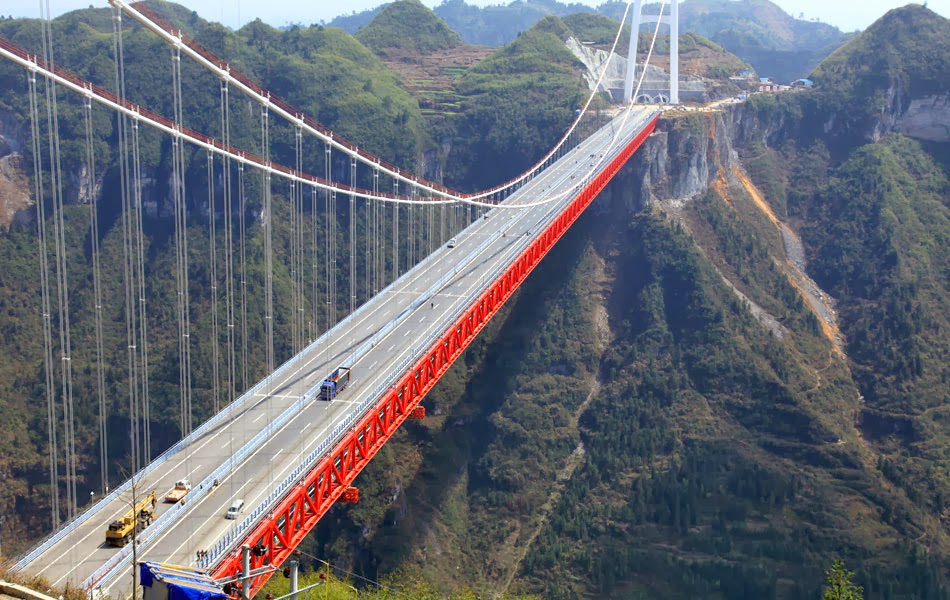 The Amazing Wonder World: The Aizhai Bridge