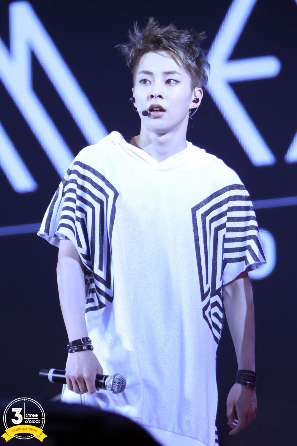 Xiuming-ming: [시우민] 140601 TLP 홍콩 콘서트 고화질 8