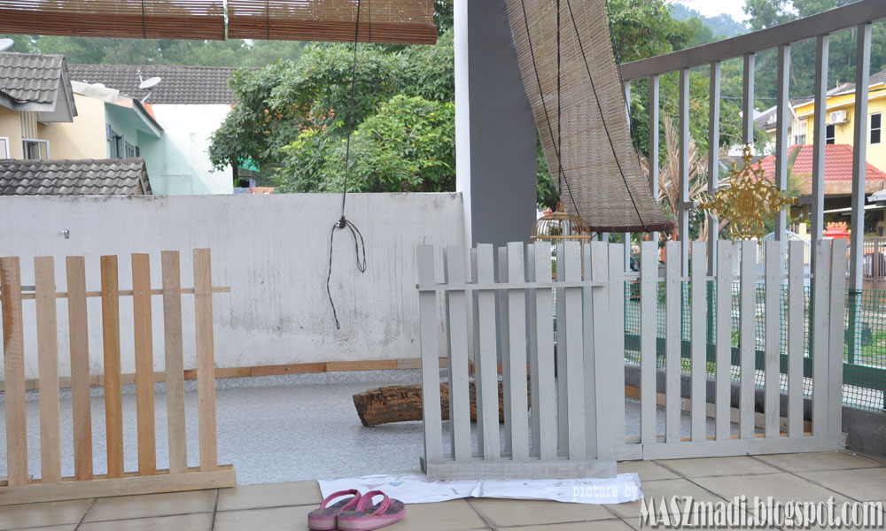 deko deko terataKami :: taman balkoni ~ pagar siap cat | ! Si Blogger Mama