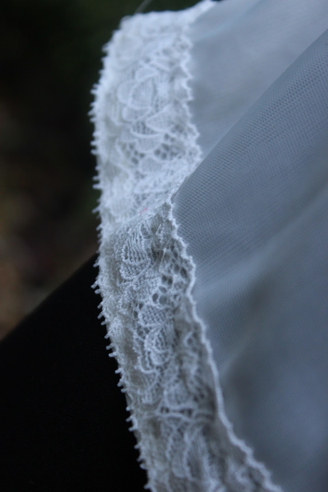 Lady Sewalot: A lace trimmed slip