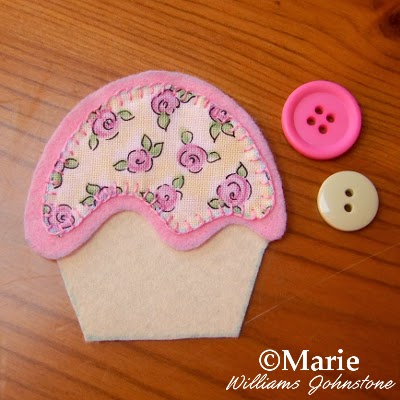How to Make a Felt Cupcake Ornament or Brooch Pin