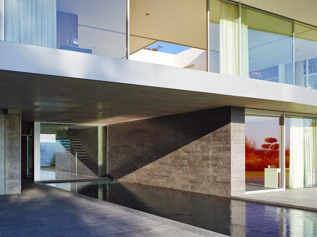 Casas Minimalistas y Modernas: Casa Frente al Lago Constanza