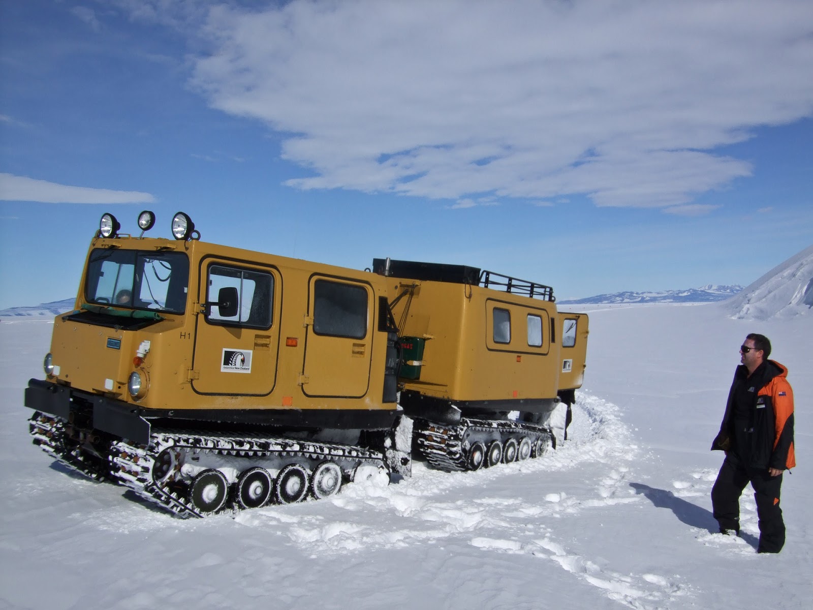 Tamerlane's Thoughts: Antarctican car nut interview