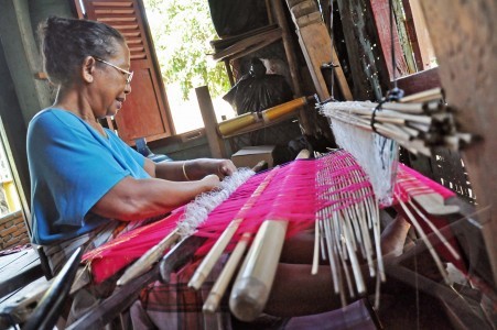 Seni Dan Budaya Sumbawa: KESENIAN DAERAH SUMBAWA