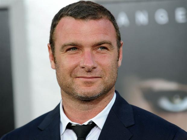 Liev Schreiber American Actor Producer Wiki Biography - The Signature ... Liev Schreiber American Actor Producer Wiki Biography - The Signature ...
