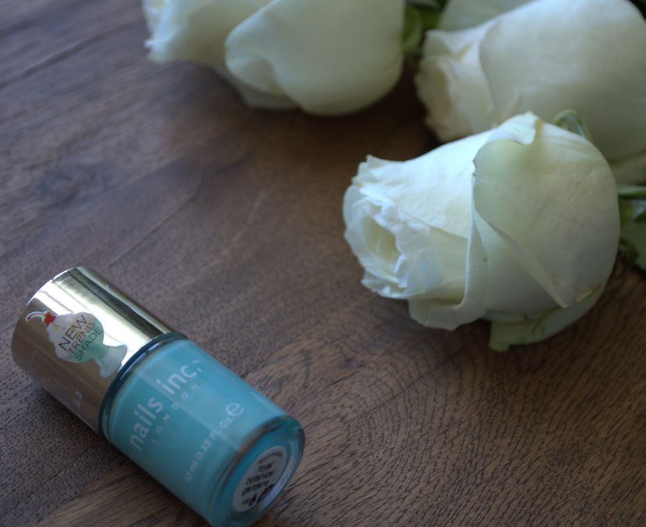 Blue meets green – Art Living