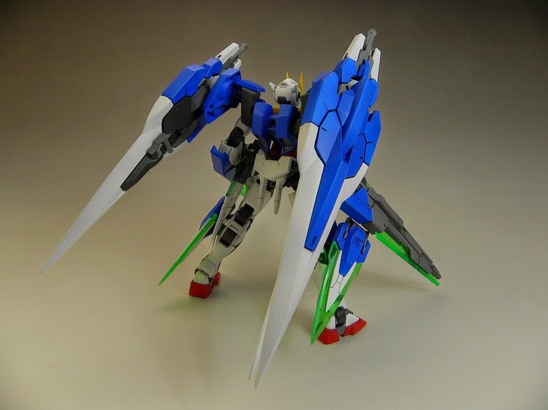 Custom Build: 1/144 Gundam 00 Raiser Seven Sword/G