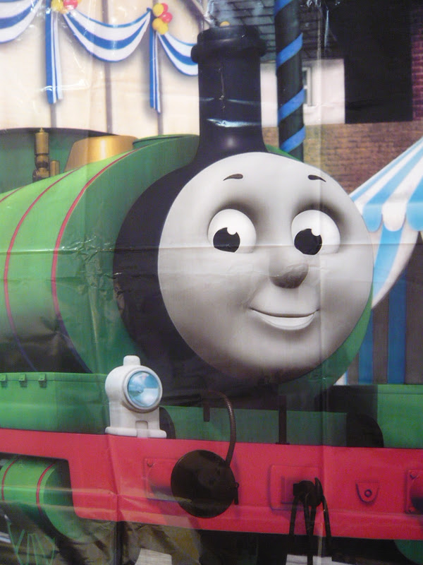 JESUS LOVES PEBBLES: Thomas and Friends