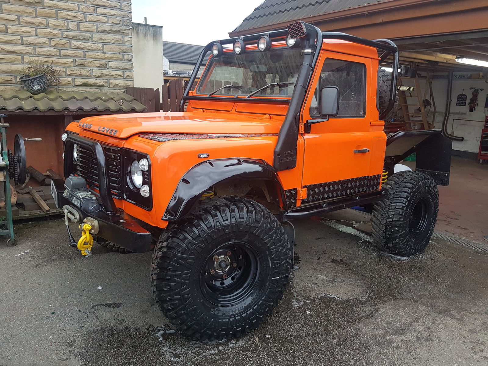 Landrover Defender: 1991 LAND ROVER 90 200 tdi DEFENDER TURBO DIES tray ...