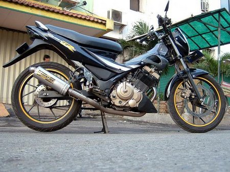 Info Modifikasi Motor: Satria FU Drag Race
