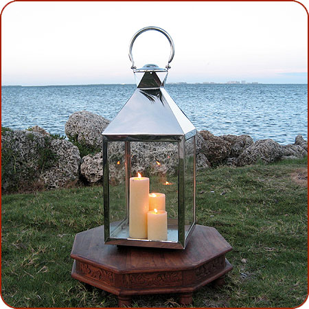 Sherri's Jubilee: Beautiful Lanterns at the Beach