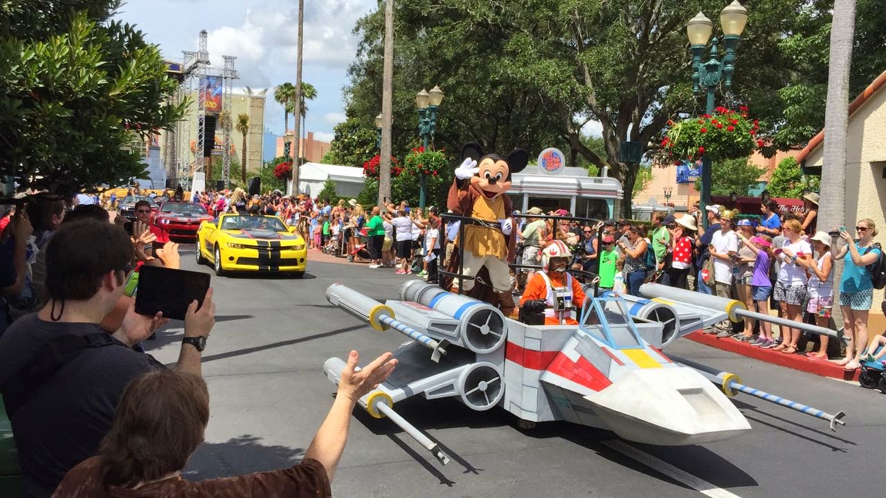 Disney Musings: Star Wars Legends of the Force Motorcade at Disney's ...