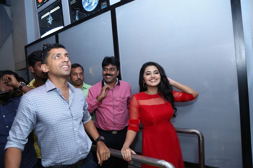 Anupama Parameswaran launching Mission Interstellar at Wonderla ...