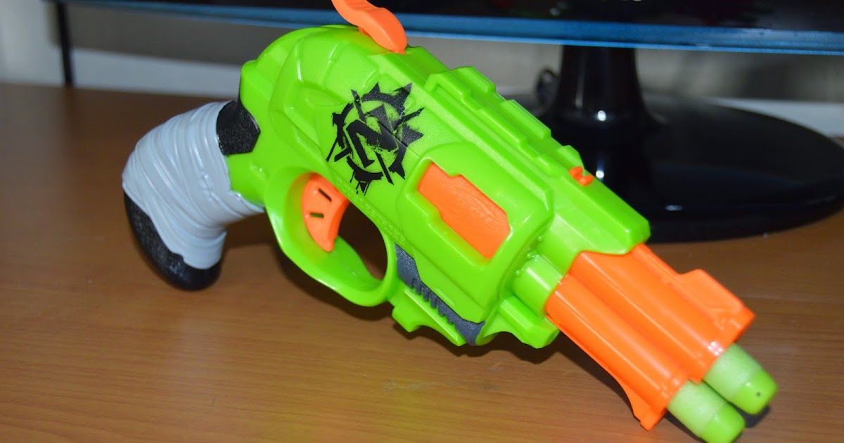 StudioYale: Nerf Doublestrike Review (6/10)